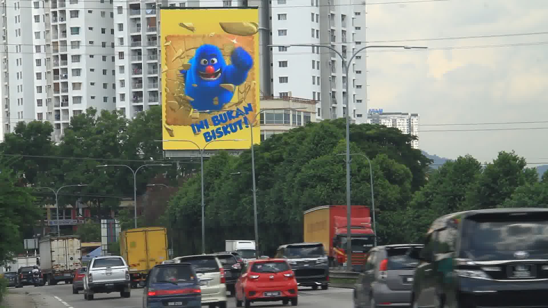 Digital Screens - MRR 2 Highway - LAGUNA