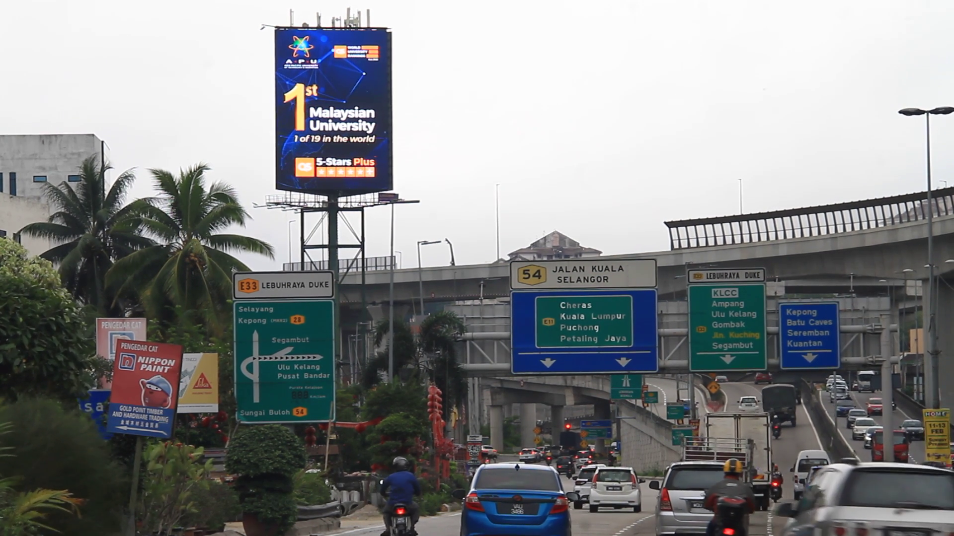 Digital Screens - MRR 2 Highway - LAGUNA