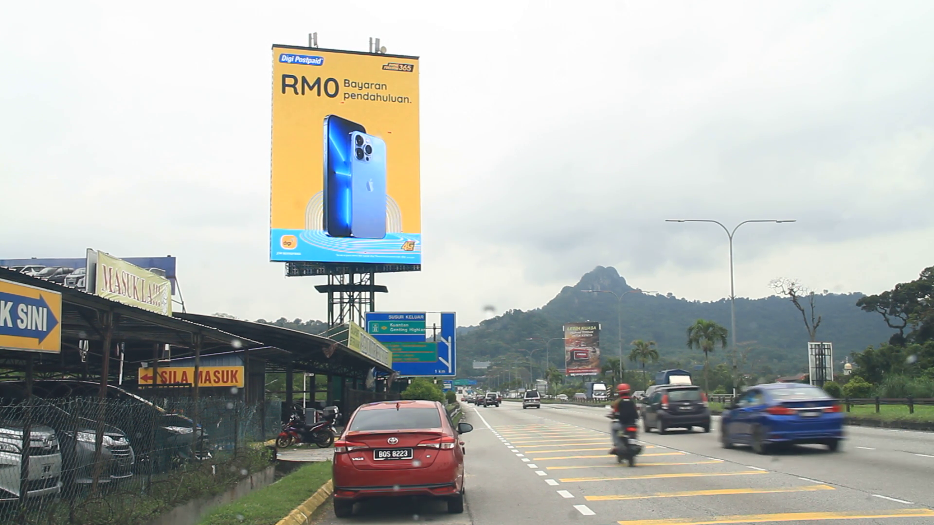Digital Screens - MRR 2 Highway - LAGUNA